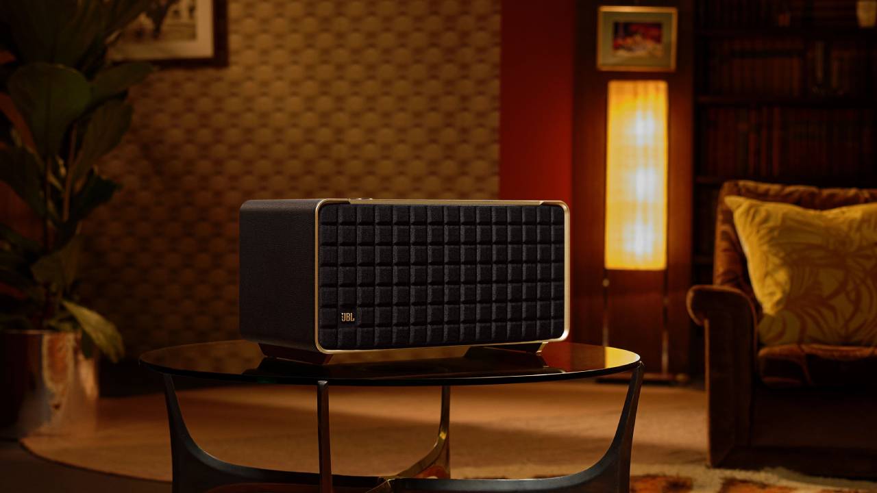 JBL'den yeni retro tasarımlı hoparlör: JBL Authentics! - NEBUNE